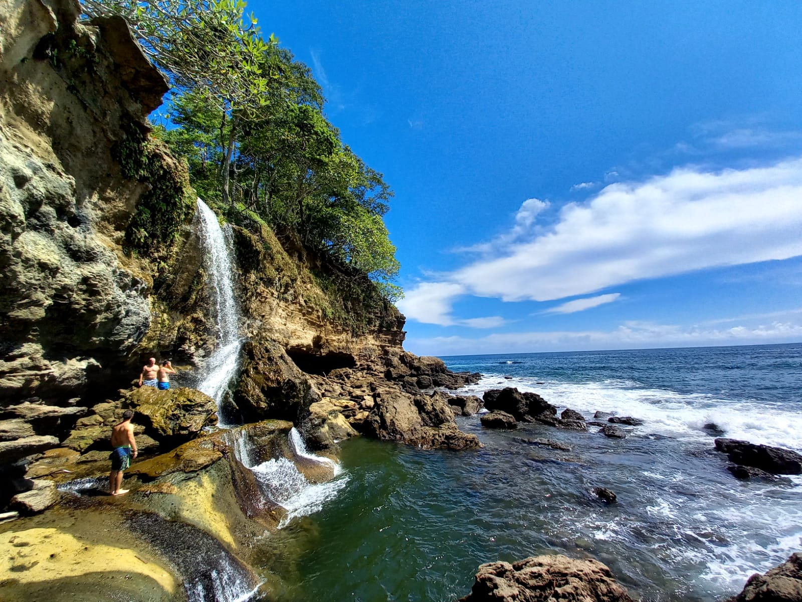 Plage et cascade Cocalito - Slow Tourisme Costa Rica